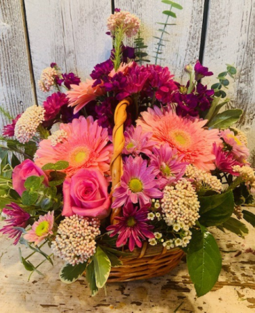 Basket of spring seasonal mix in Sherman, TX - COUNTRY FLORIST